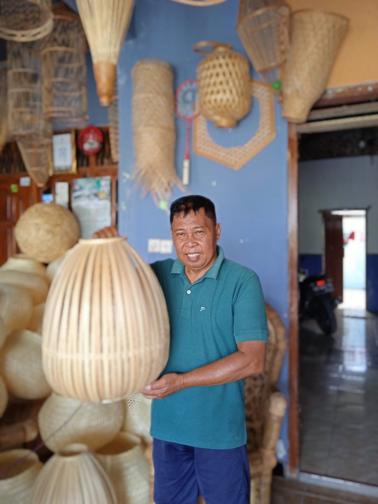 Sulisman, Perintis Desa Wisata Kerajinan Bambu Brajan Soroti Kurangnya Minat Generasi Muda ...