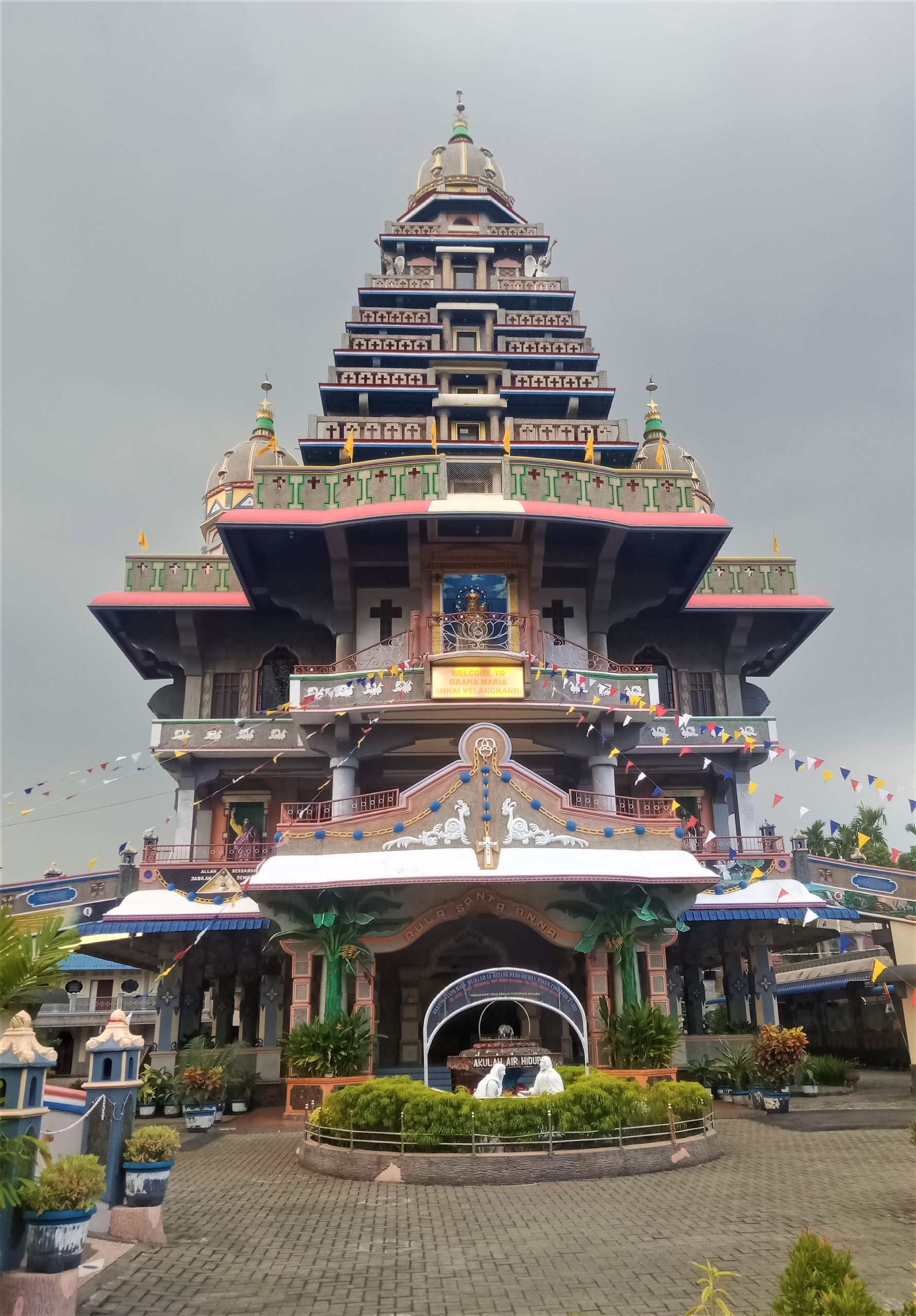 Dua Dekade Graha Maria Annai Velangkanni - KATOLIKANA